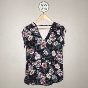 Halogen | Tops | Halogen Floral Short Sleeve Blouse | Poshmark